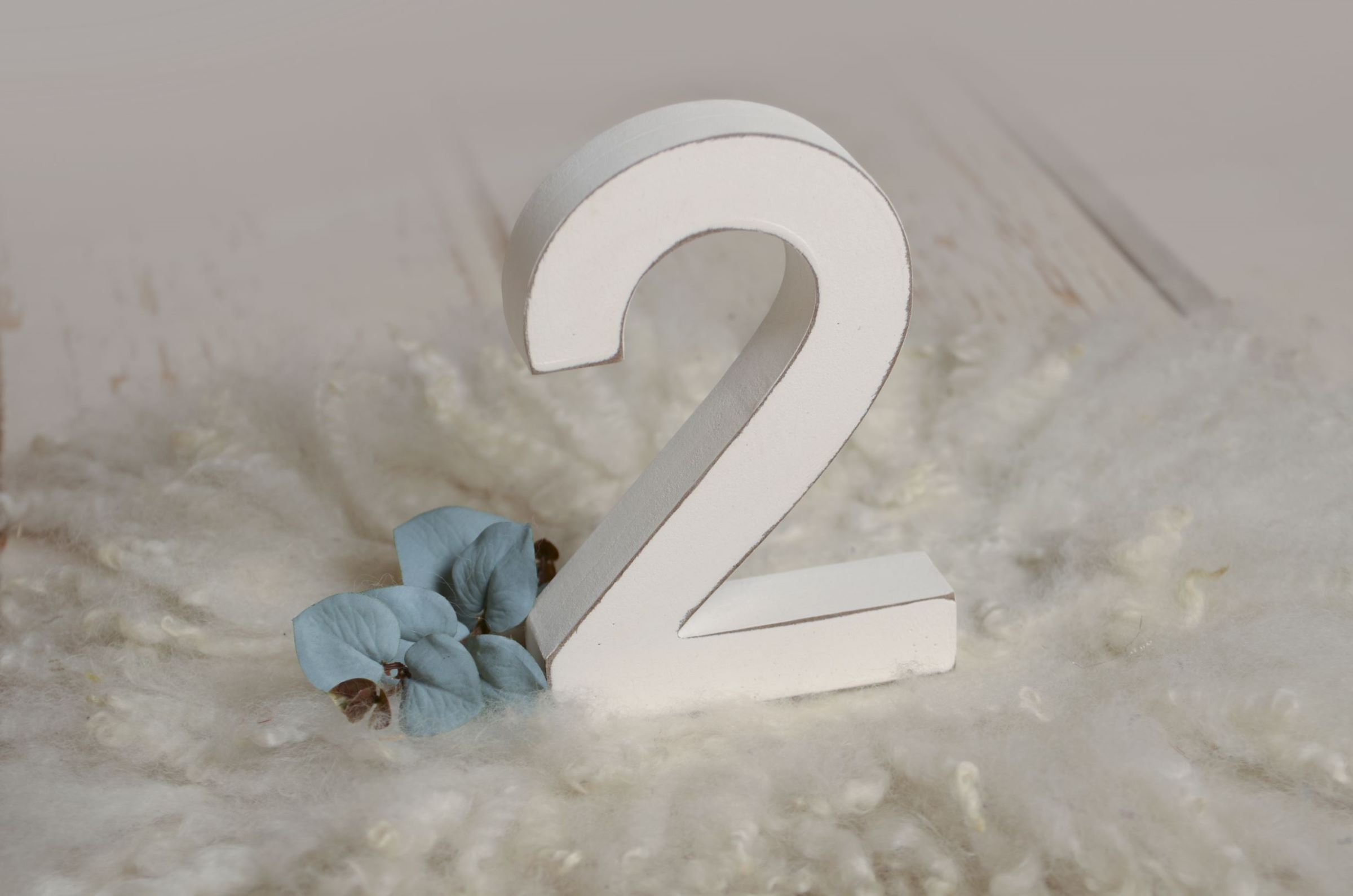 Nummer Zwei in Weiß