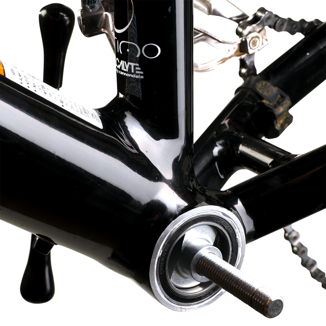 Bearing press and extractor for pressed bottom brackets