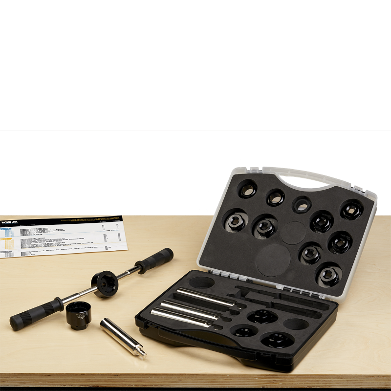 Bottom bracket tool kit