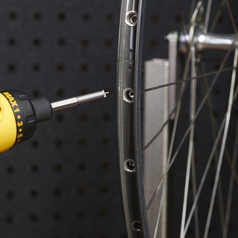 Embout pour écrou de rayon 1mm