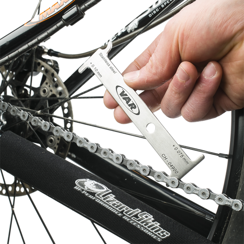 Chain wear indicator - carded