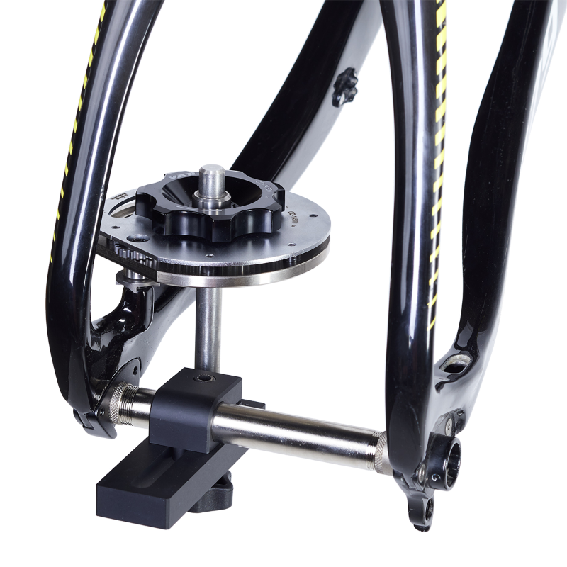 Disc brake mount facing tool